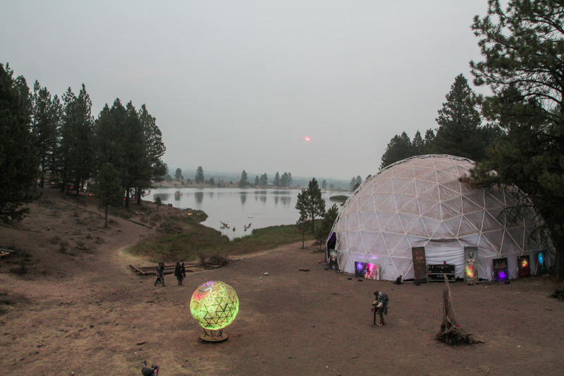 Sunrise over Oregon Eclipse Festival | Focal Nomad